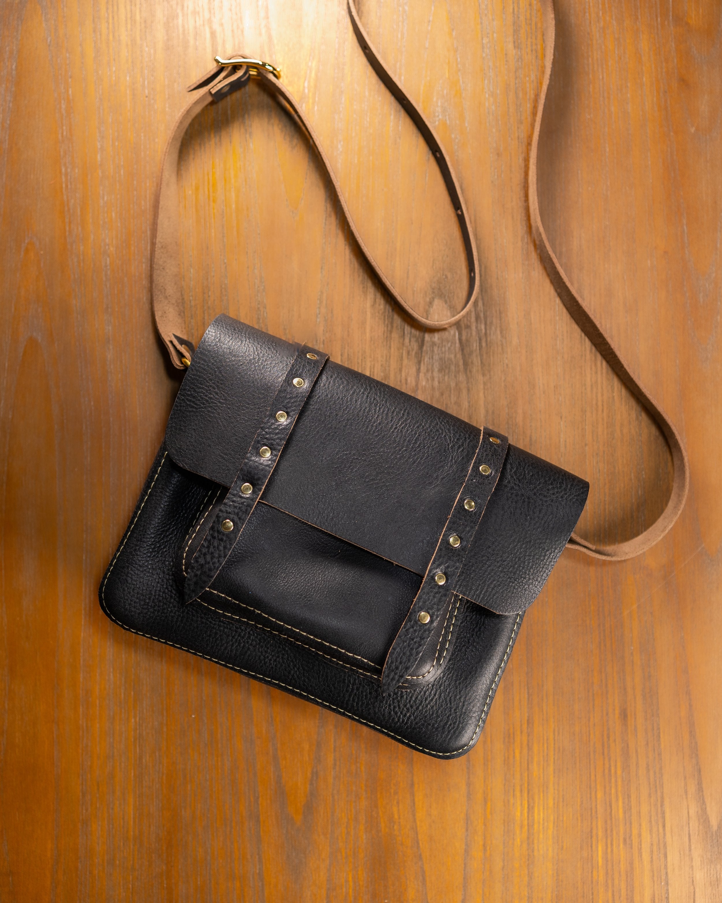 Omono Crossbody Leather Satchel – DREAM CREEKS